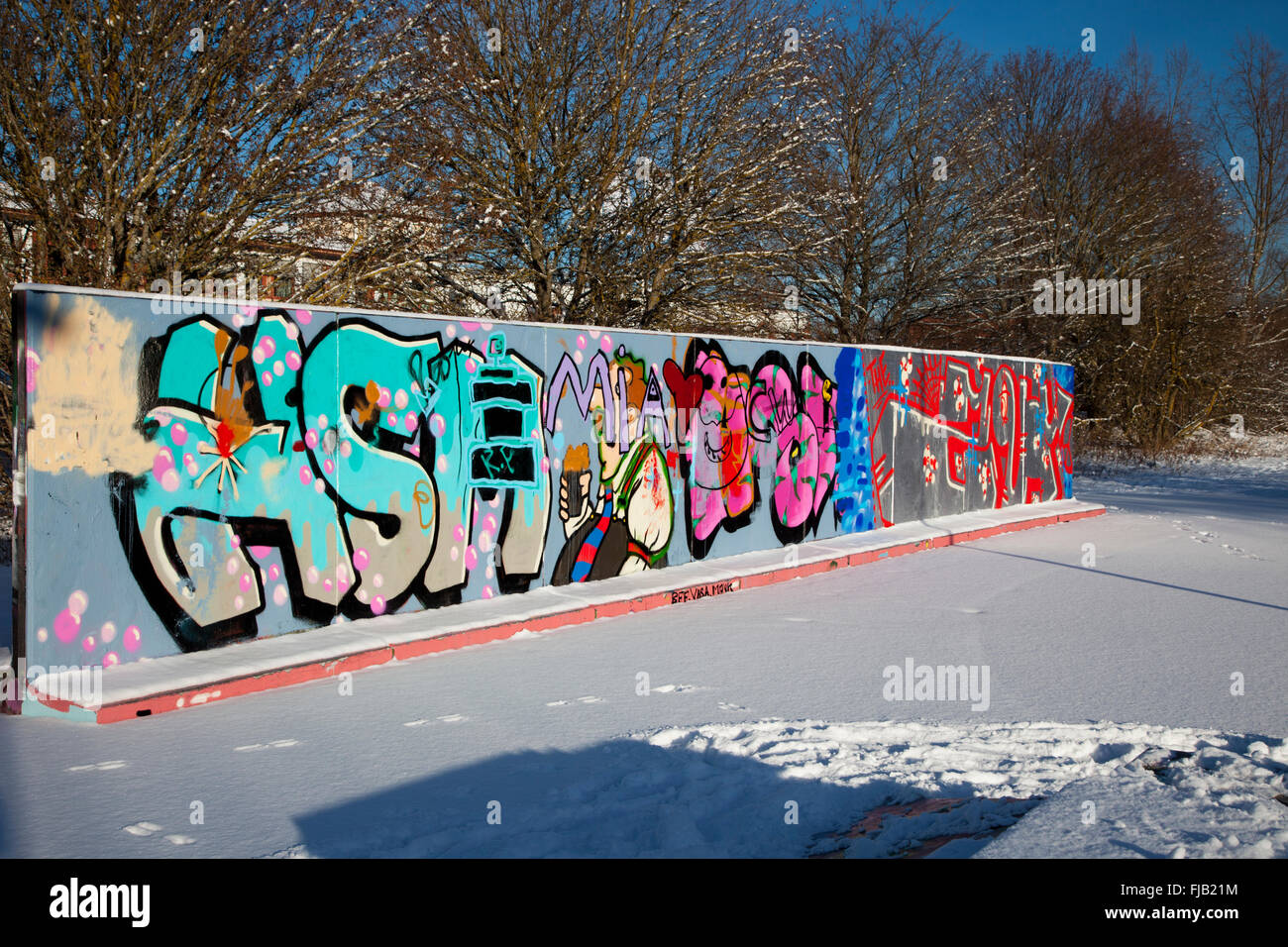 Beautiful graffiti hi-res stock photography and images - Alamy