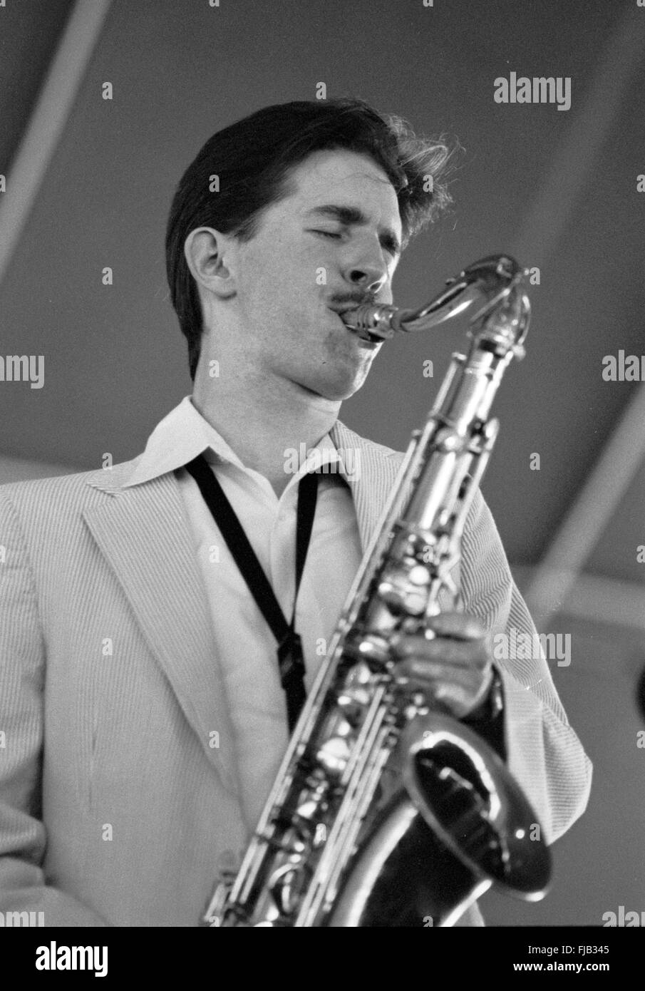 Scott hamilton hi-res stock photography and images - Alamy