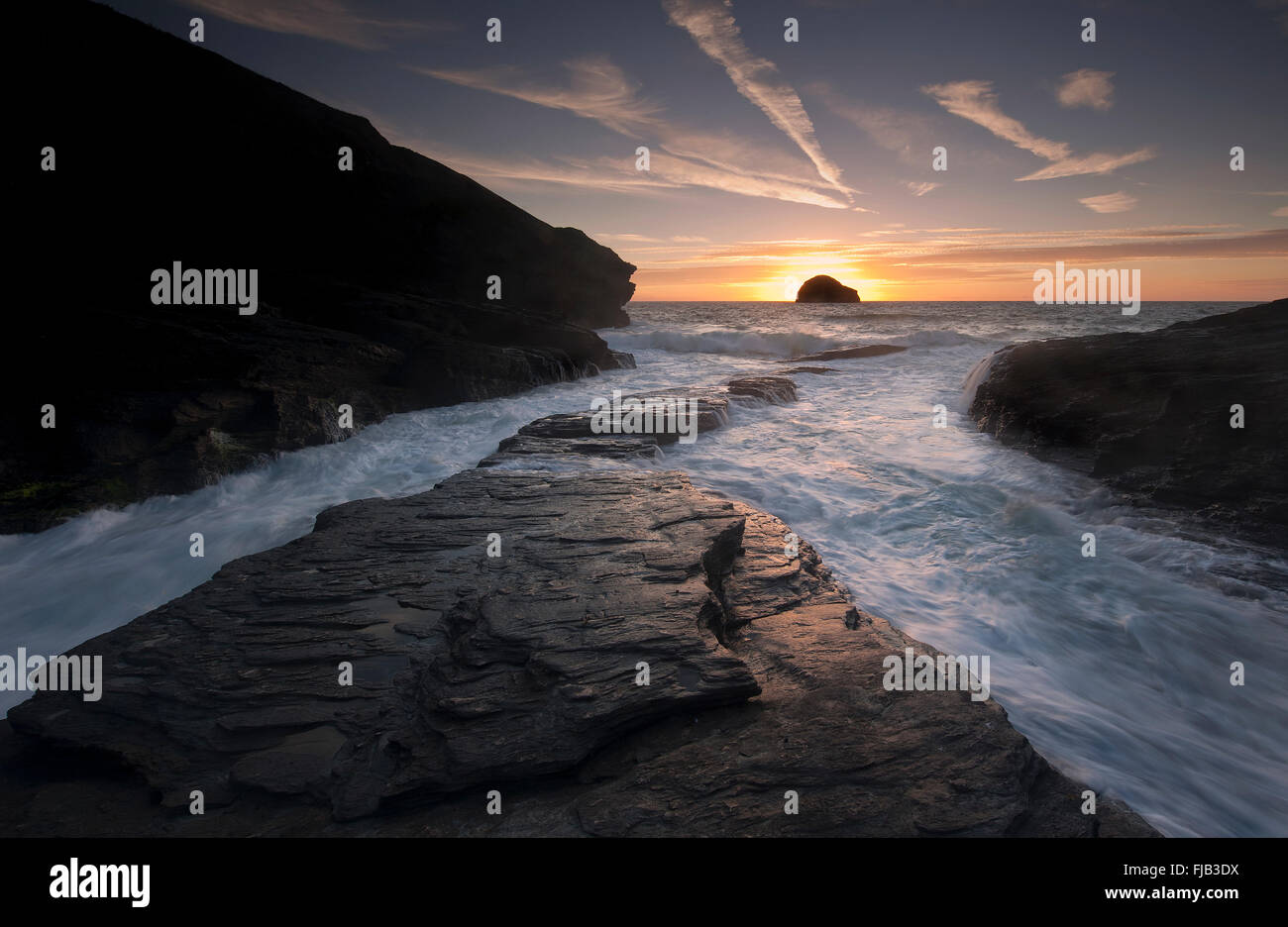 Trebarwith Strand, Cornwall Stock Photo - Alamy