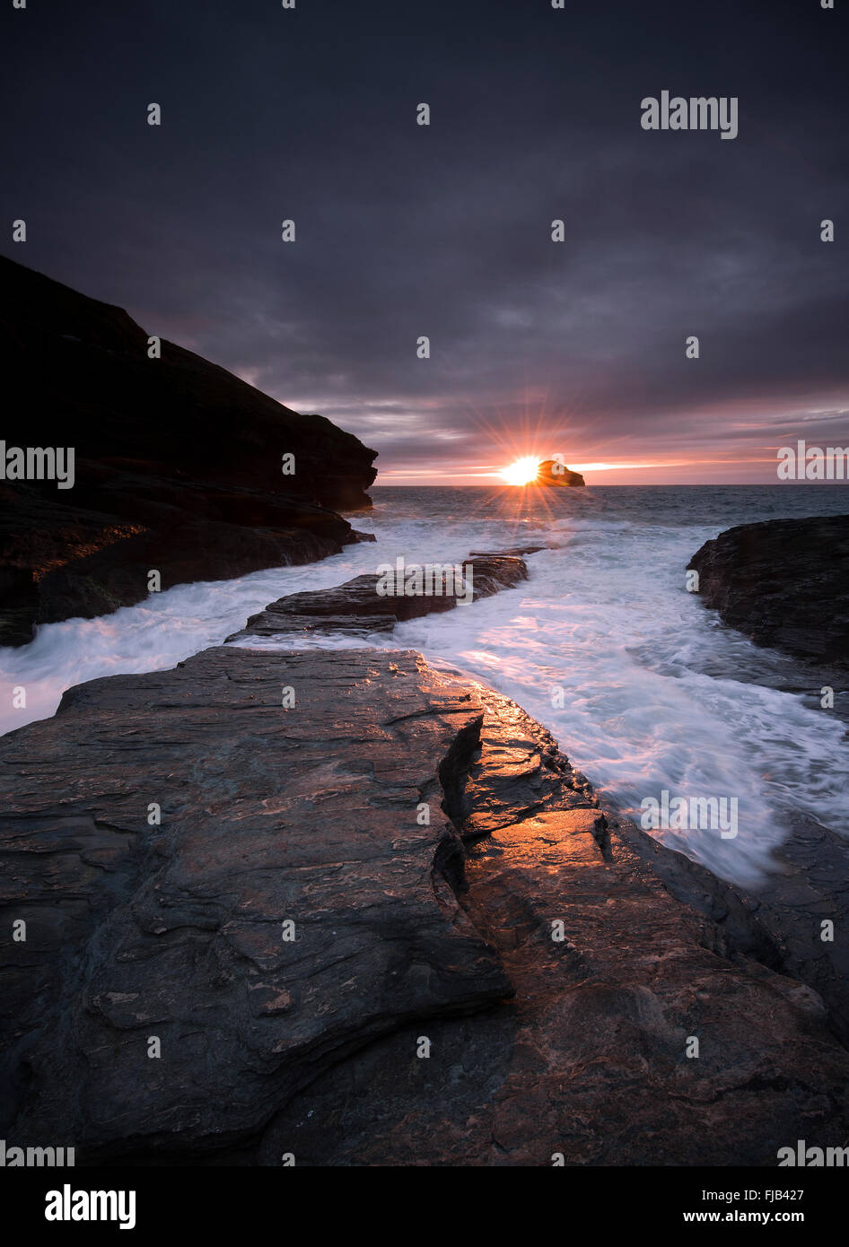 Trebarwith Strand, Cornwall Stock Photo - Alamy