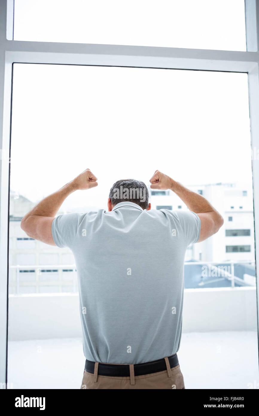 Leaning on glass hi-res stock photography and images - Alamy