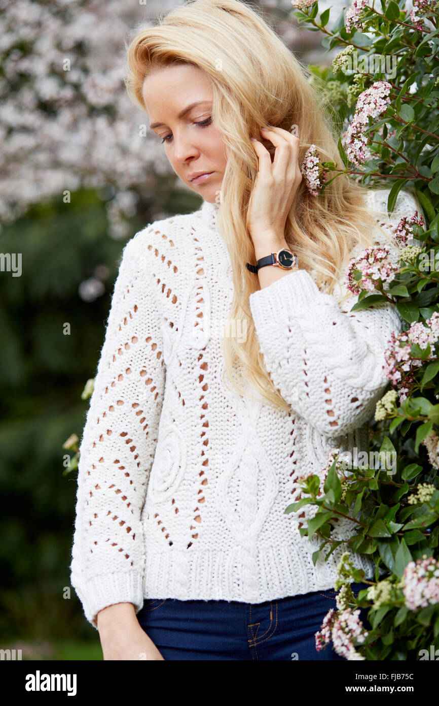 Sad hi-res stock photography and images - Alamy