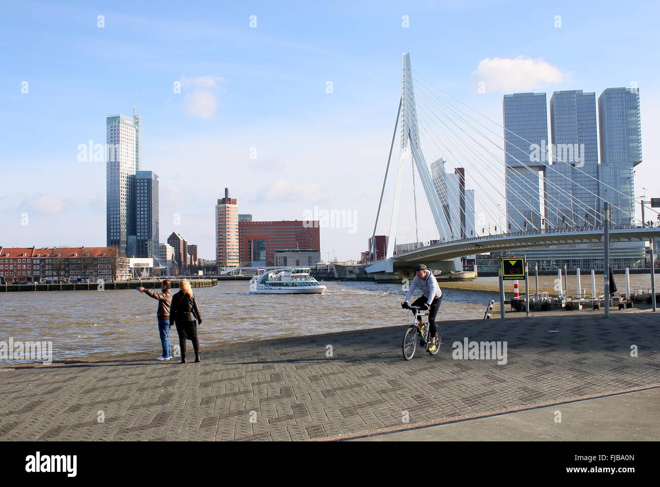 Erasmus bridge, Rotterdam, flanked by Maastoren, highest Dutch ...