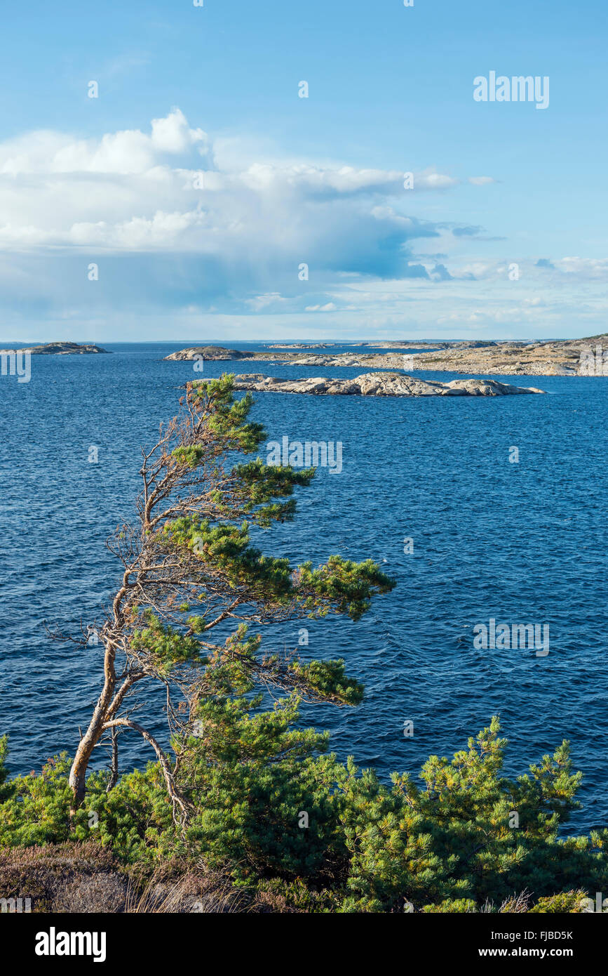 Archipelago islands hi-res stock photography and images - Alamy