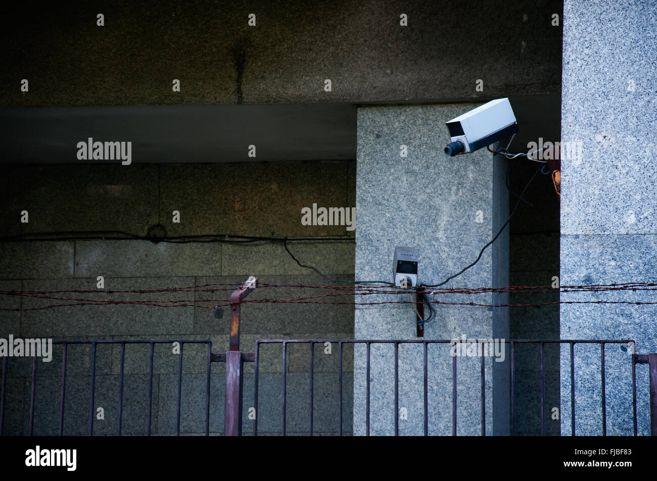 Old security camera hi-res stock photography and images - Alamy