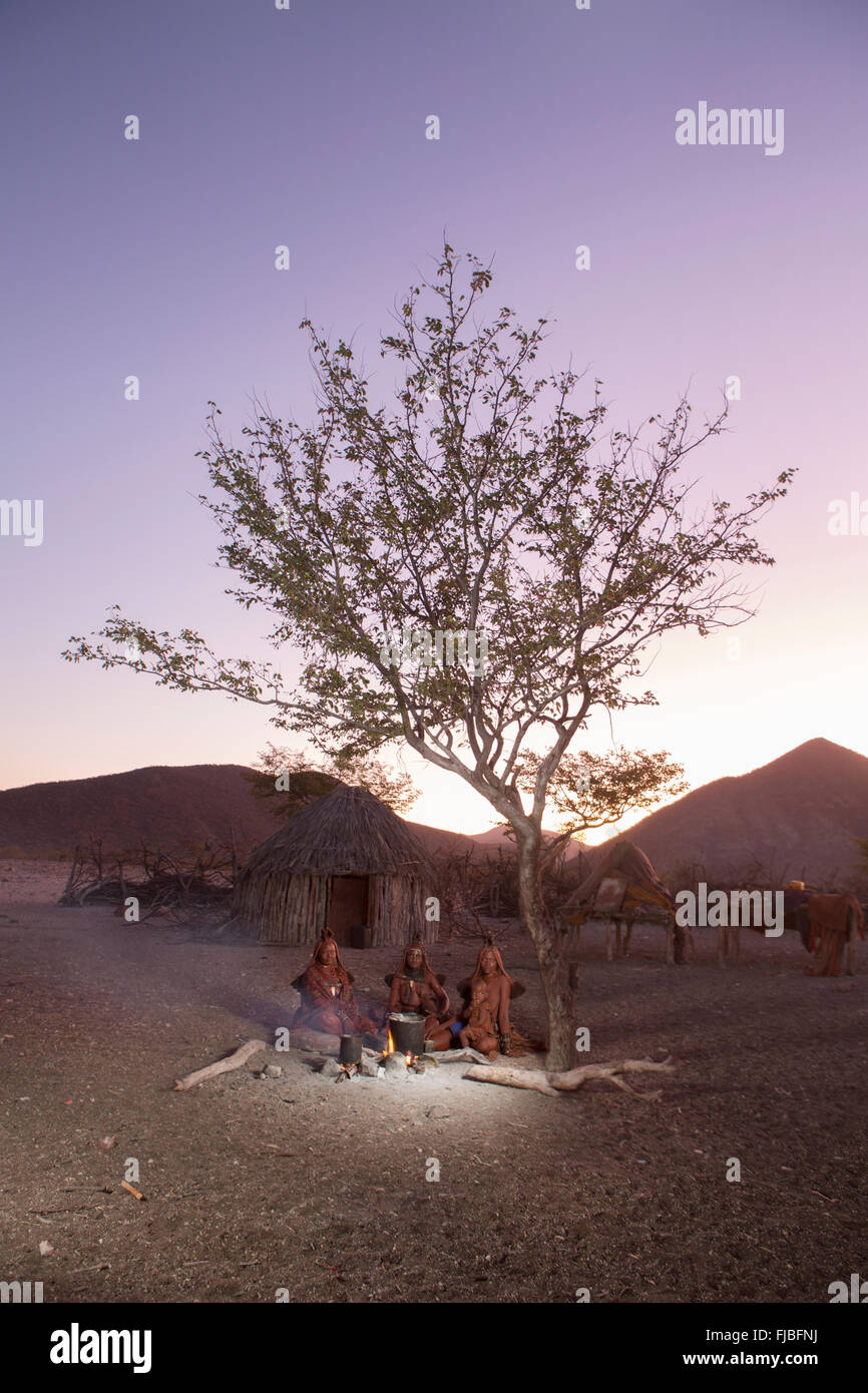 Himba women in Namibia Stock Photo - Alamy