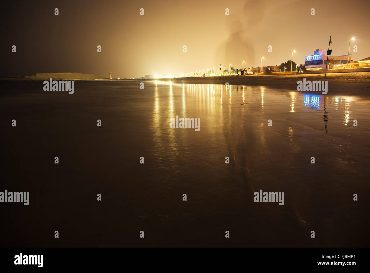 Dubai empty road hi-res stock photography and images - Alamy