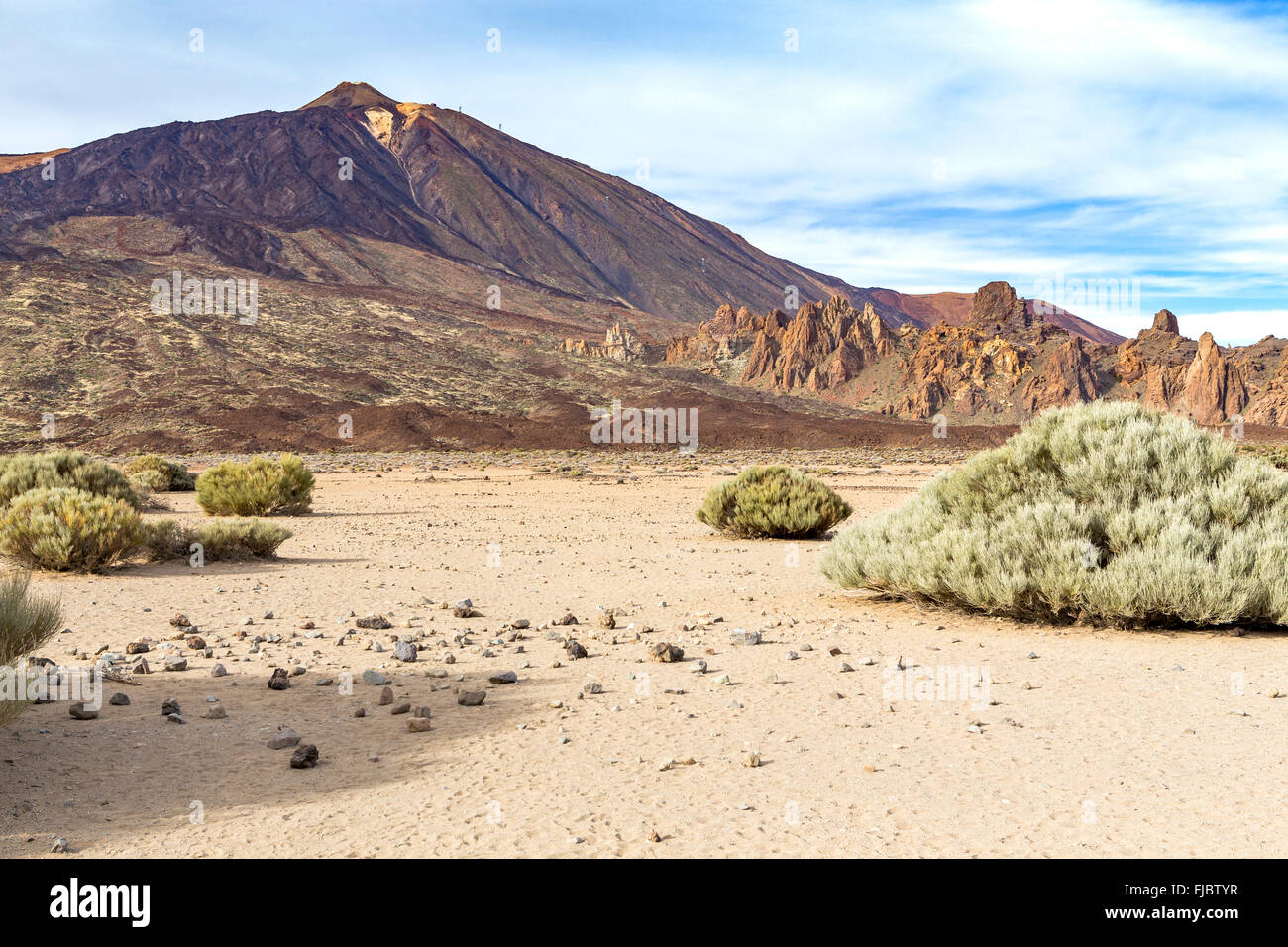 Volcano rocks hi-res stock photography and images - Alamy