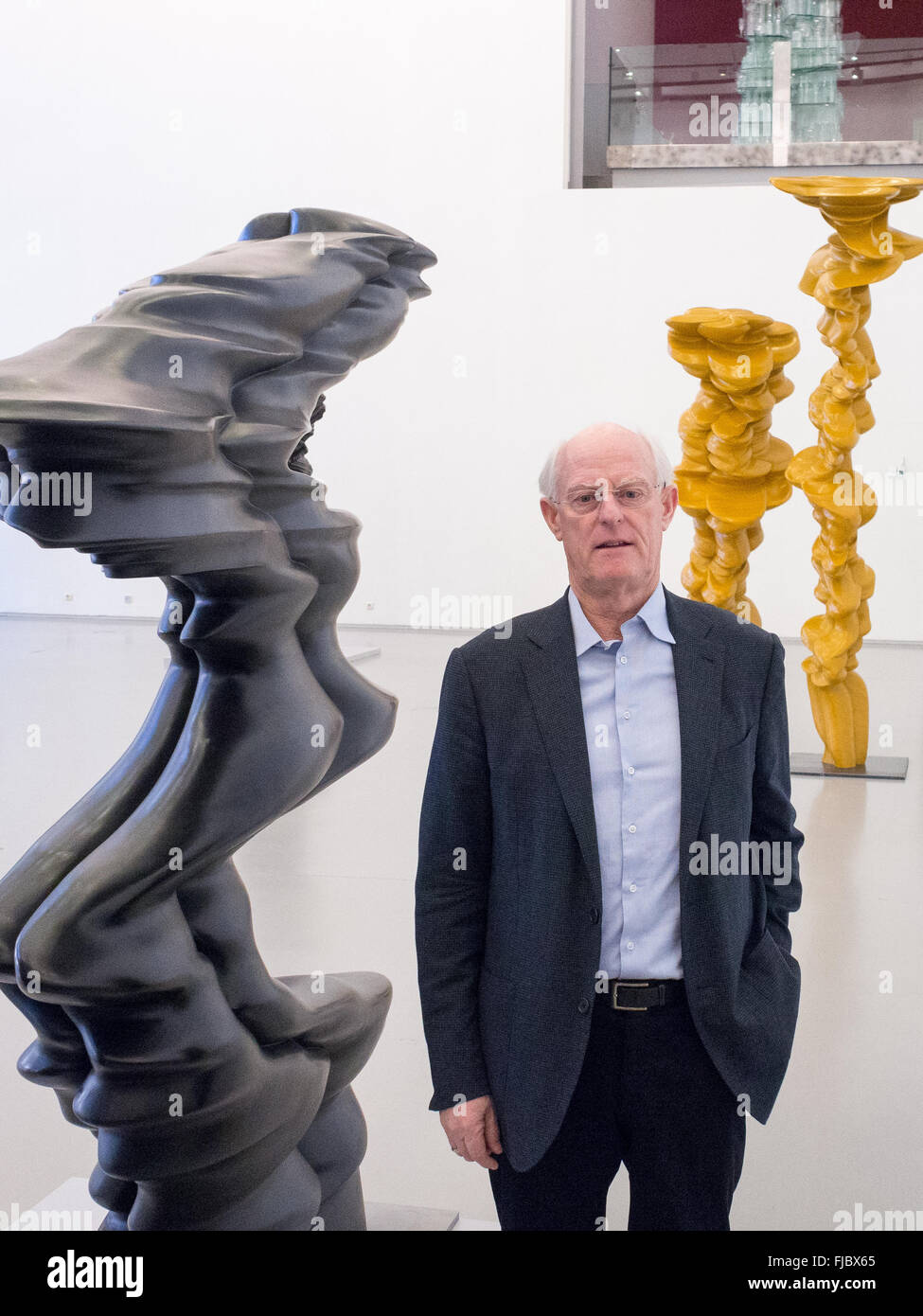 Artist tony cragg hi-res stock photography and images - Alamy