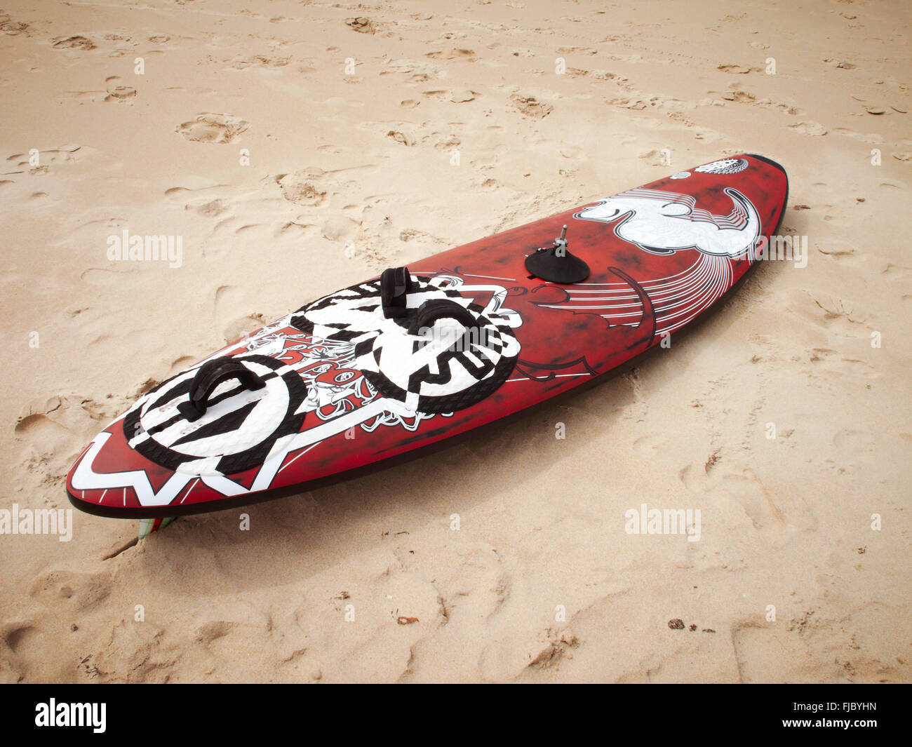 Red surfboard hi-res stock photography and images - Alamy