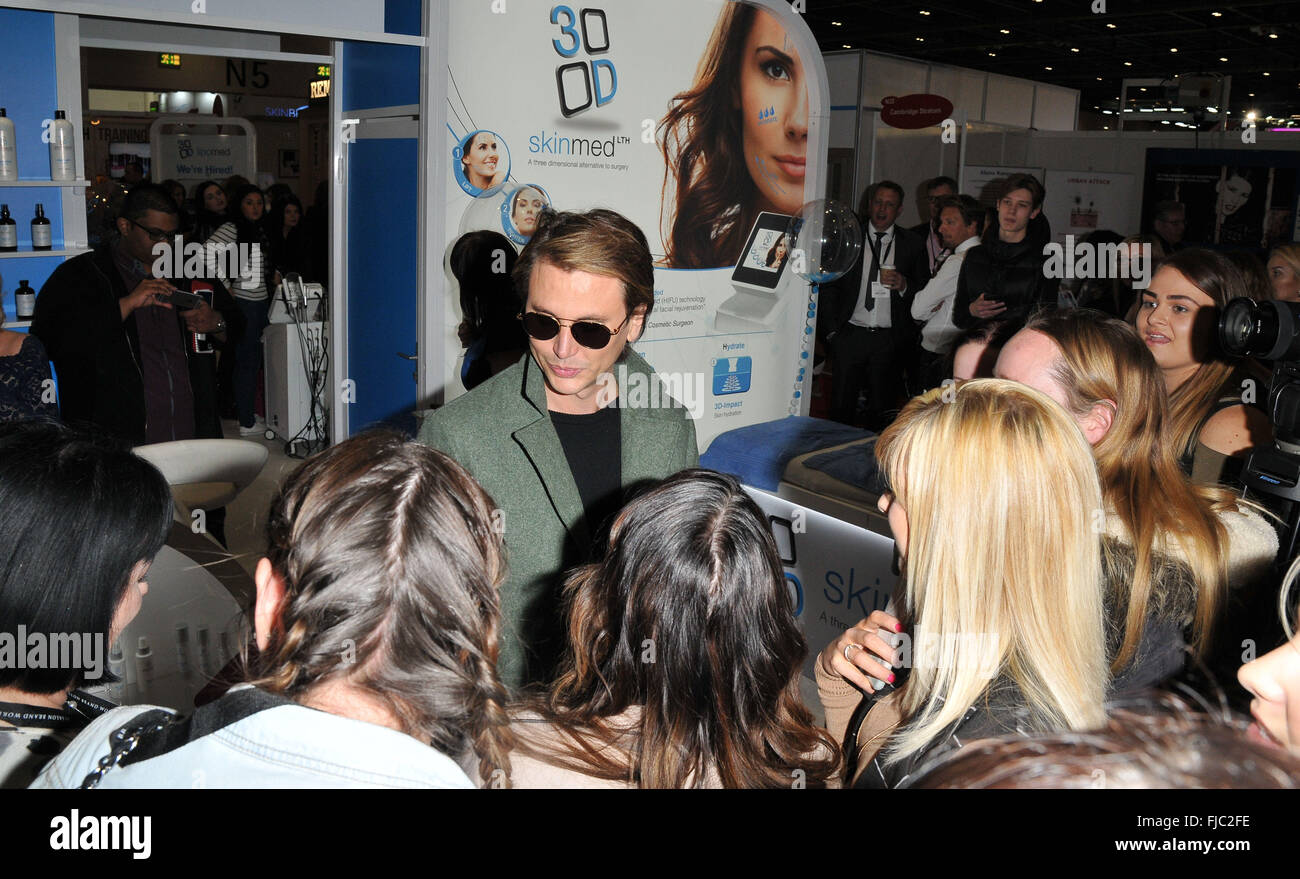 London UK Jonathan Cheban attends the 3D-Skinmed new non-surgical ...