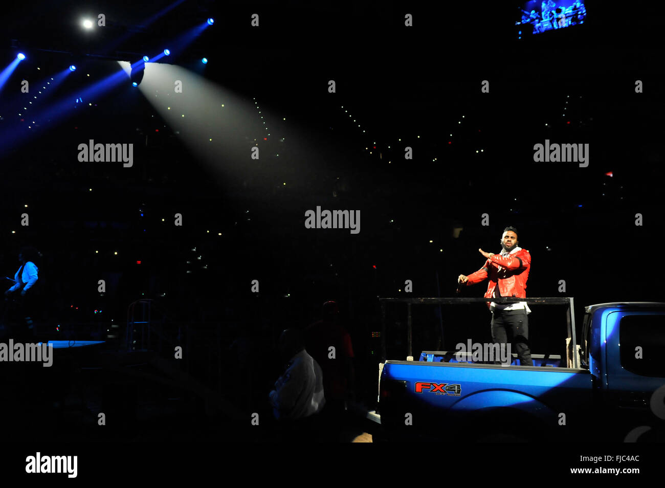 San Antonio, Texas, USA. 17th Feb, 2016. Entertainer JASON DERULO ...