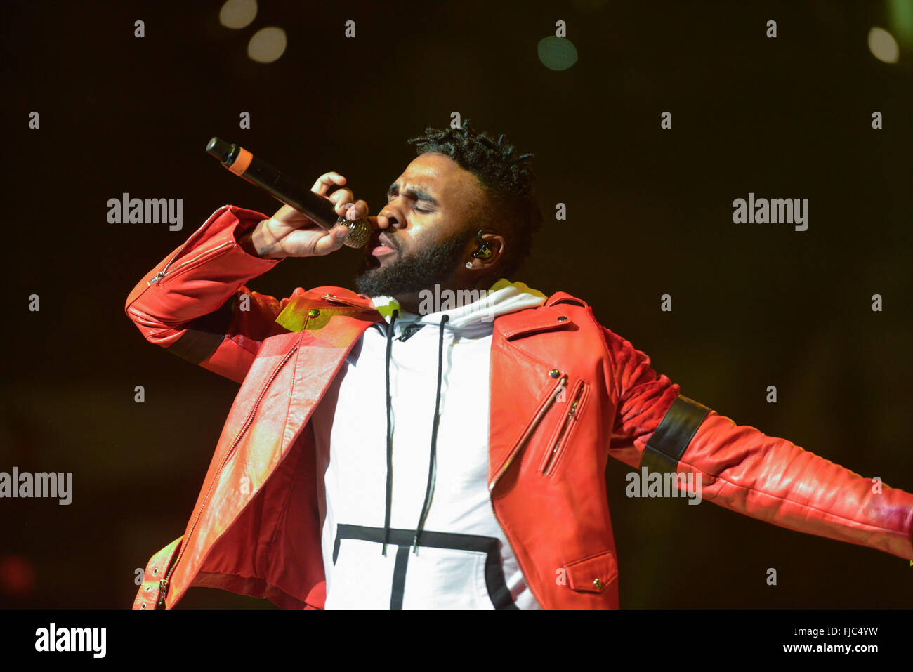San Antonio, Texas, USA. 17th Feb, 2016. Entertainer JASON DERULO ...