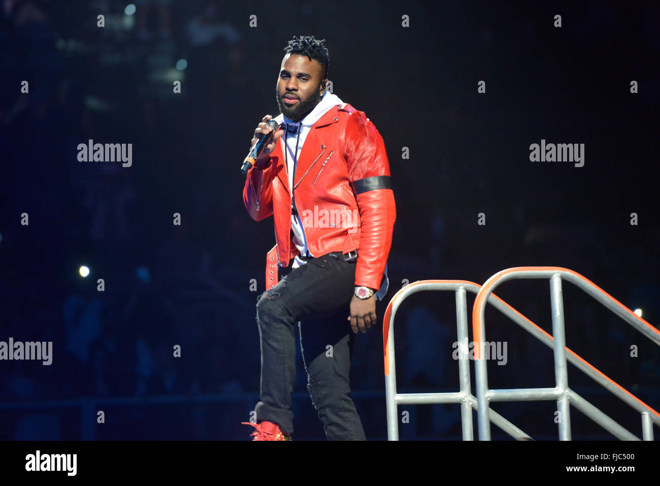 San Antonio, Texas, USA. 17th Feb, 2016. Entertainer JASON DERULO ...