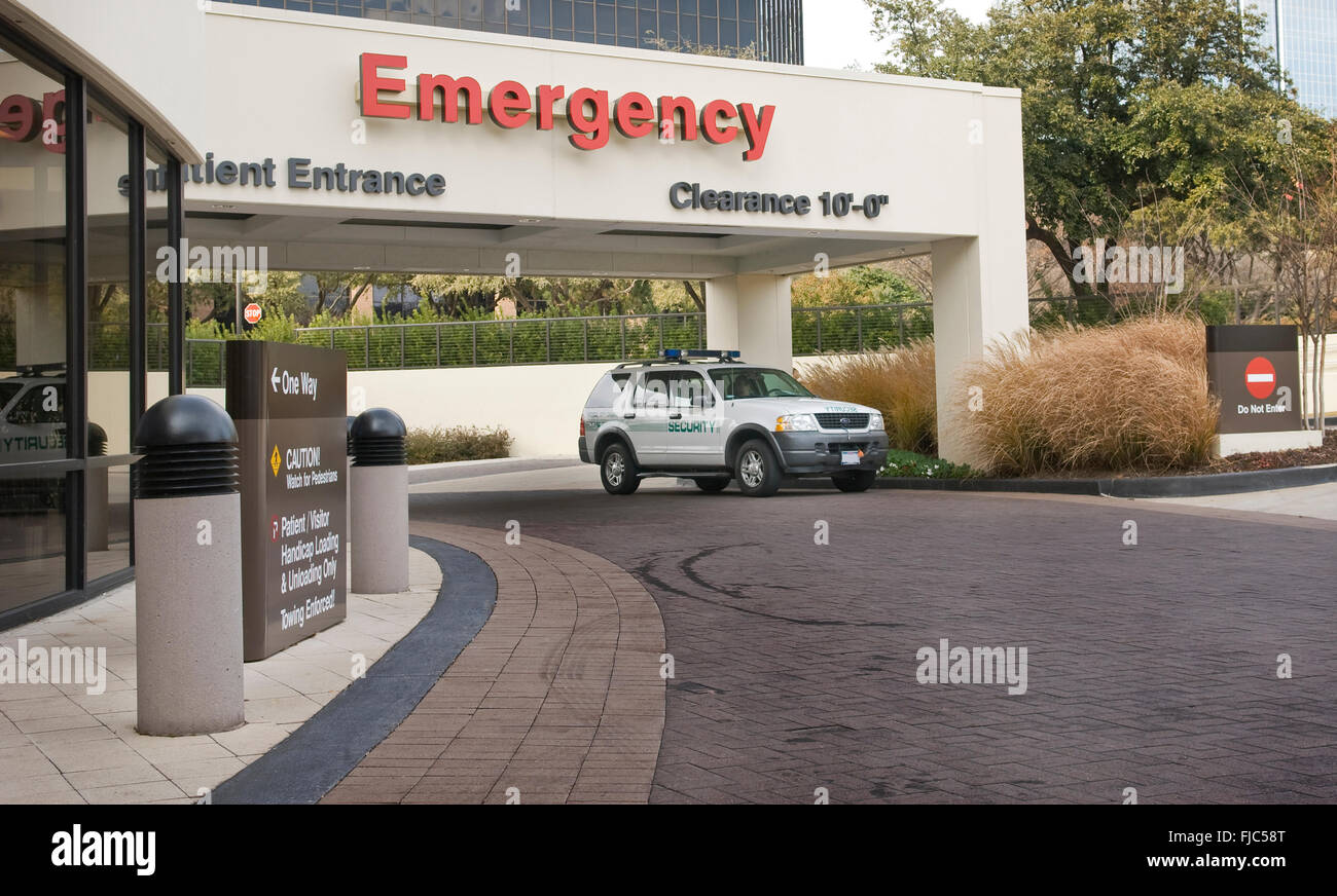 Emergency services sign hi-res stock photography and images - Alamy