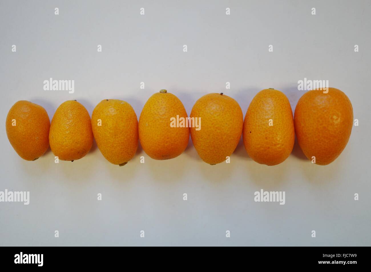 Mini citrus fruit hi-res stock photography and images - Alamy
