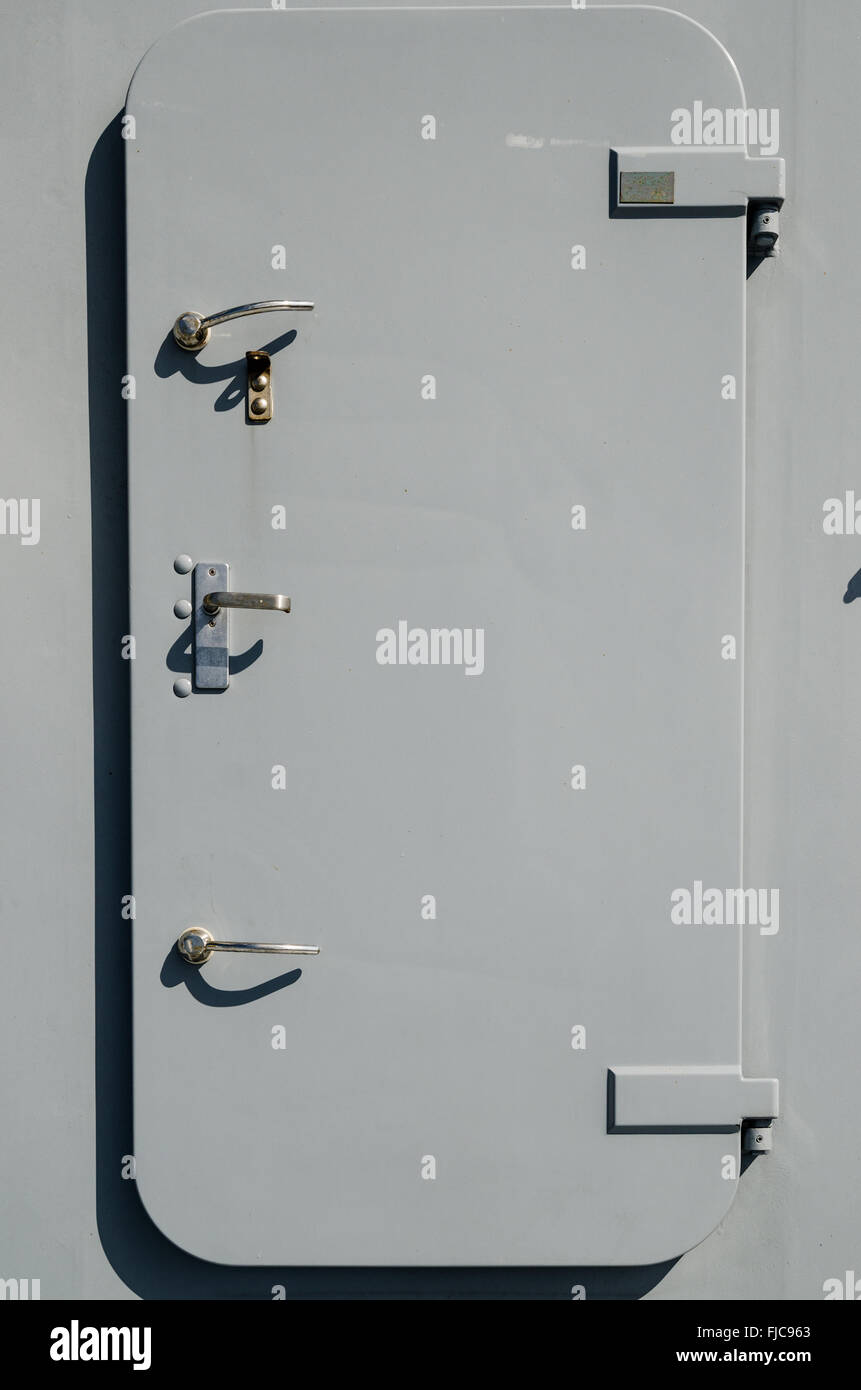 Battleship door hi-res stock photography and images - Alamy
