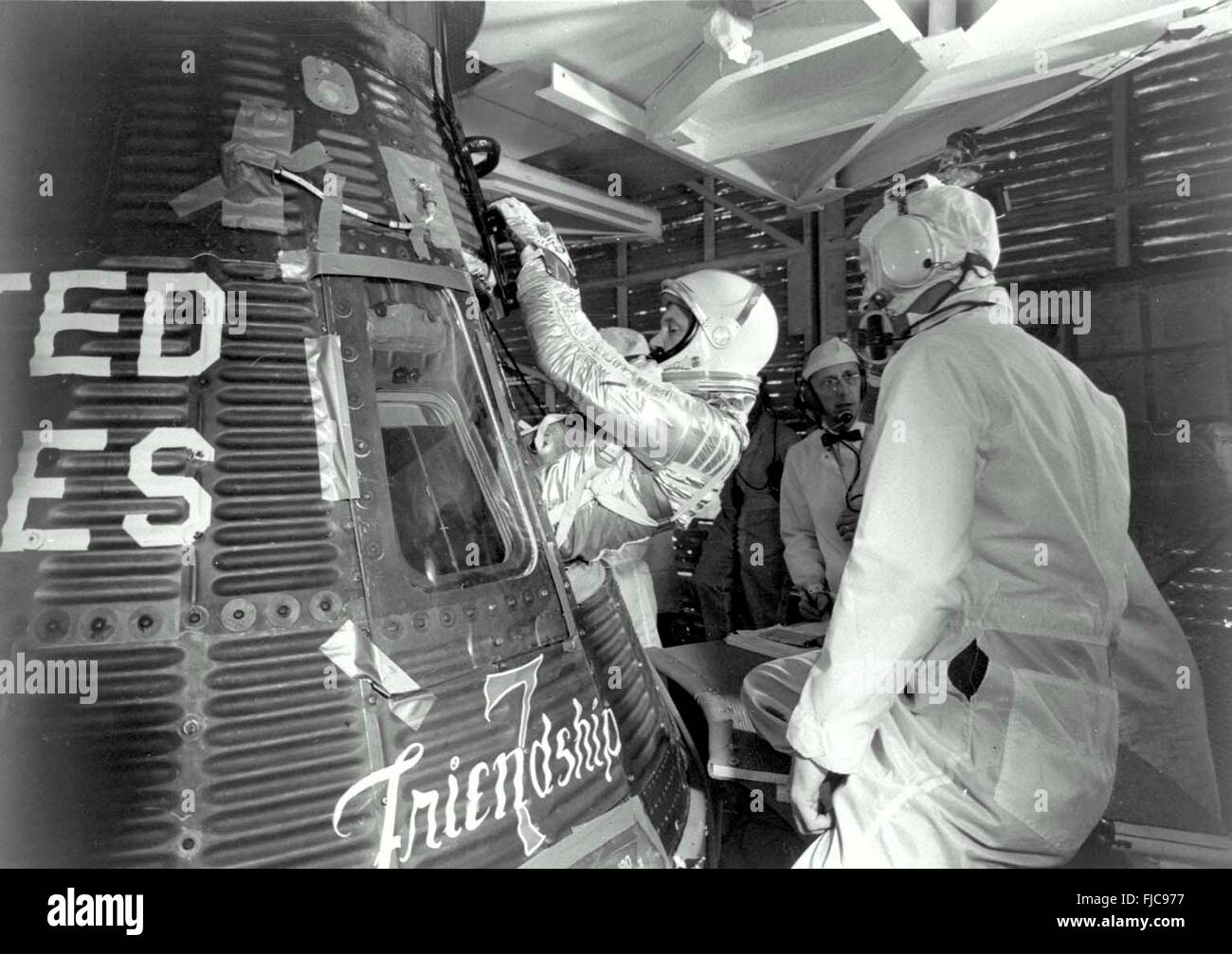 NASA Astronaut John Glenn enters his Mercury Friendship 7 capsule in ...