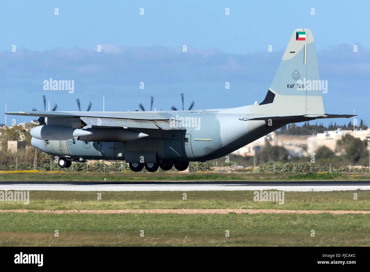 Kuwait air force hi-res stock photography and images - Alamy