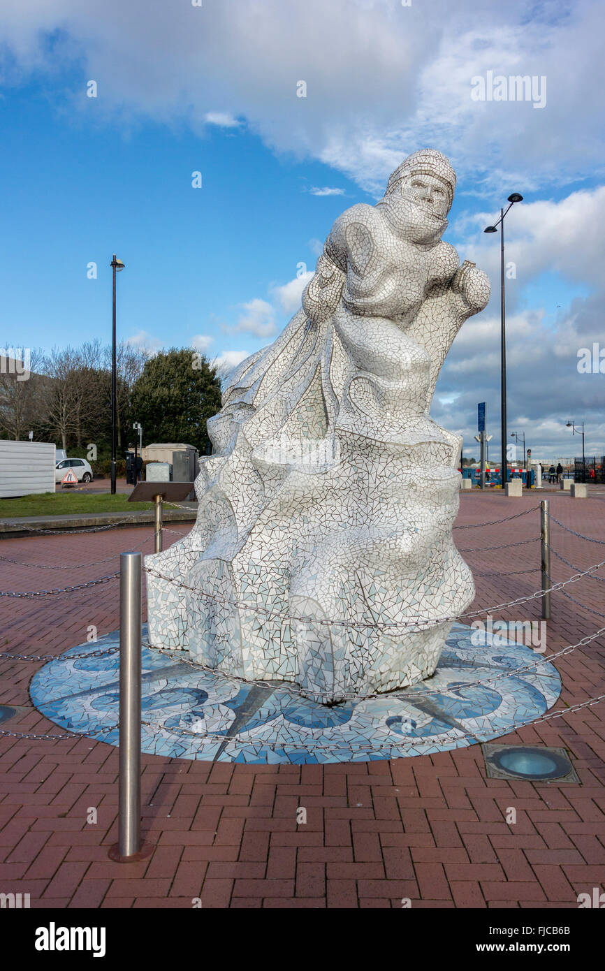 Captain scott memorial cardiff bay hi-res stock photography and images ...