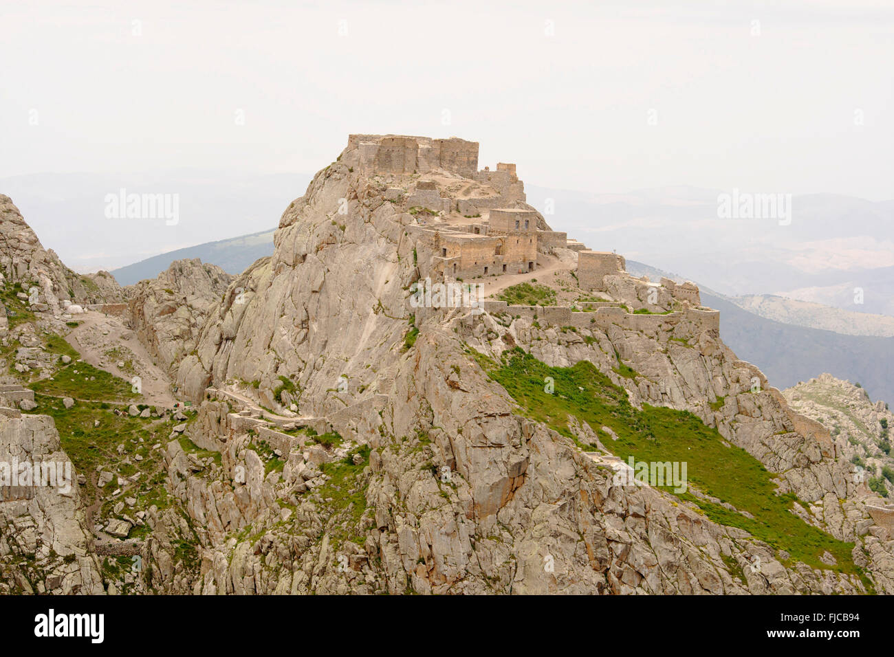 Fortress on top of mountain hi-res stock photography and images - Alamy