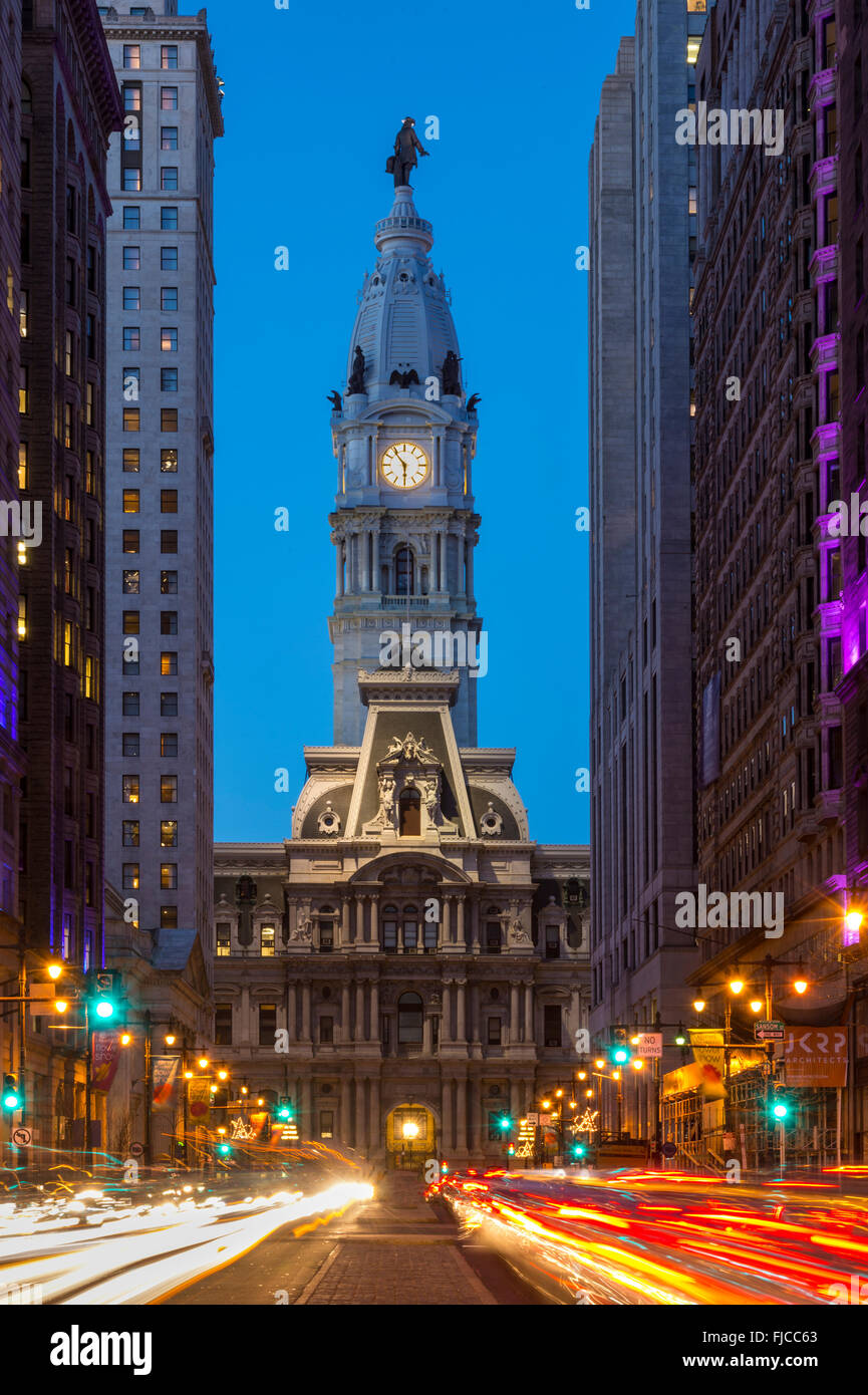 Philadelphia city hall hi-res stock photography and images - Alamy