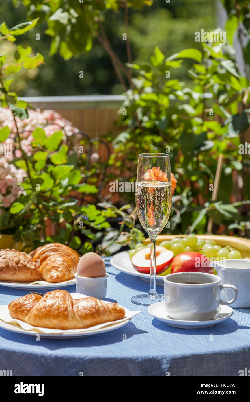 Breakfast with sparkling wine Stock Photo - Alamy