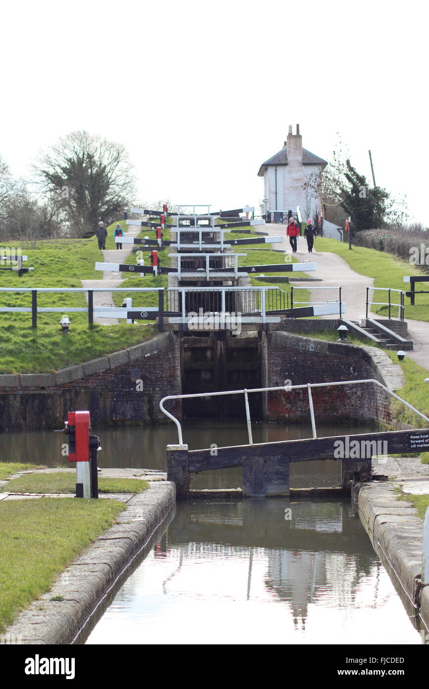 Locks water hi-res stock photography and images - Alamy