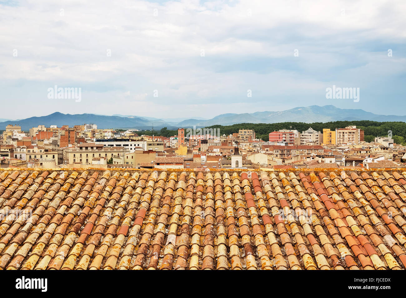Colorful tiled roof hi-res stock photography and images - Alamy