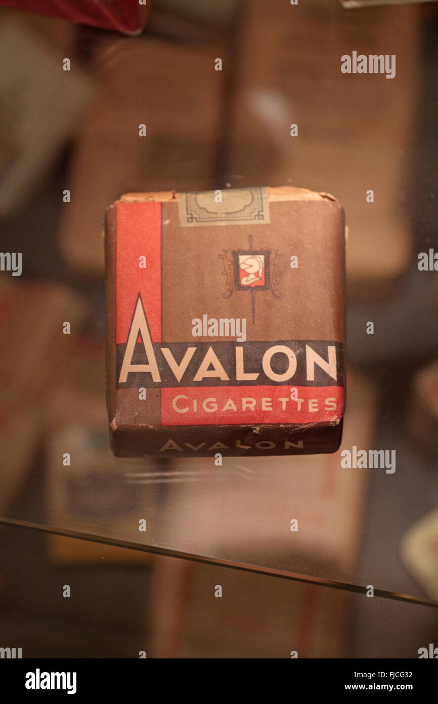 Packet wwii avalon cigarettes on hi-res stock photography and images ...