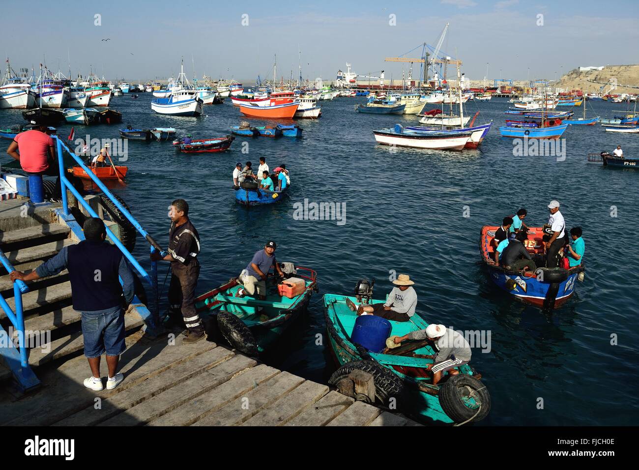 Paita peru fishing hi-res stock photography and images - Alamy