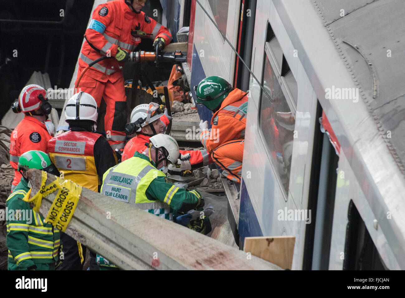 Dartford, London, UK. 1st March 2016. Members of Urban Search and ...