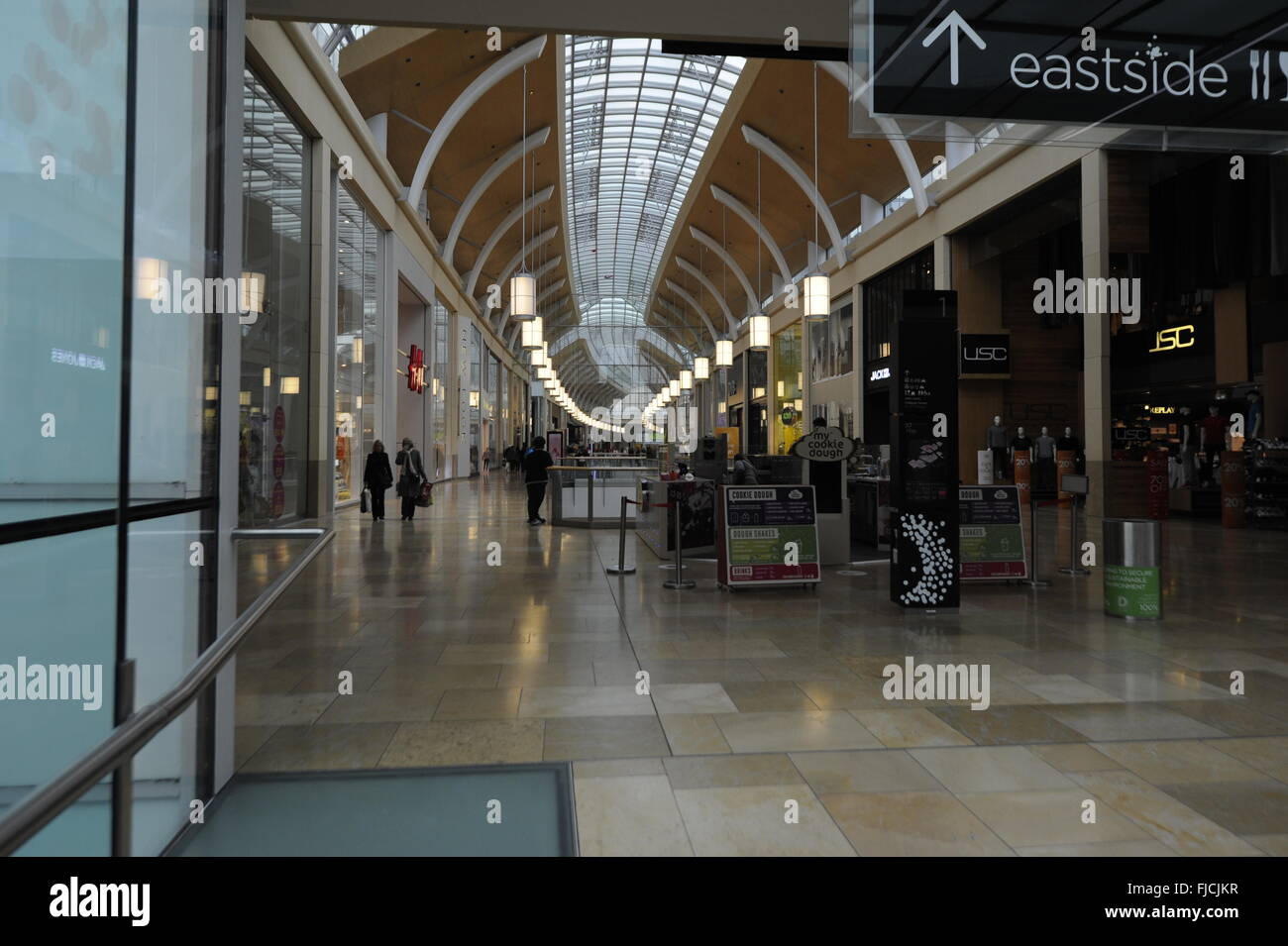 St davids shopping centre hi-res stock photography and images - Alamy