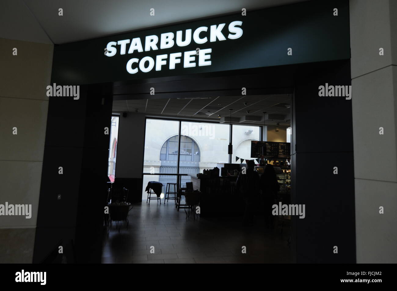 Starbucks coffee drinks hi-res stock photography and images - Alamy