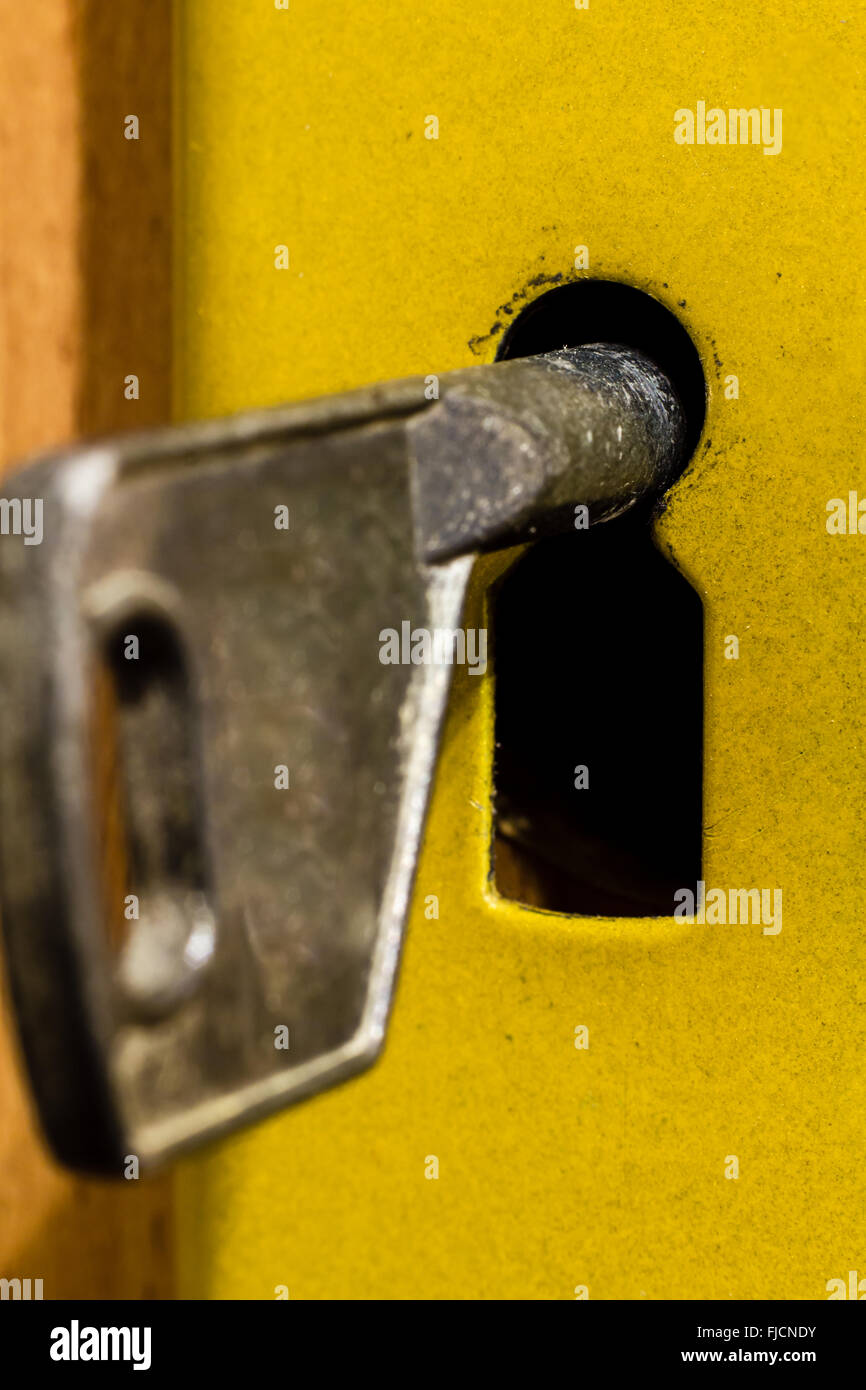 Keyhole closeup eye hi-res stock photography and images - Alamy