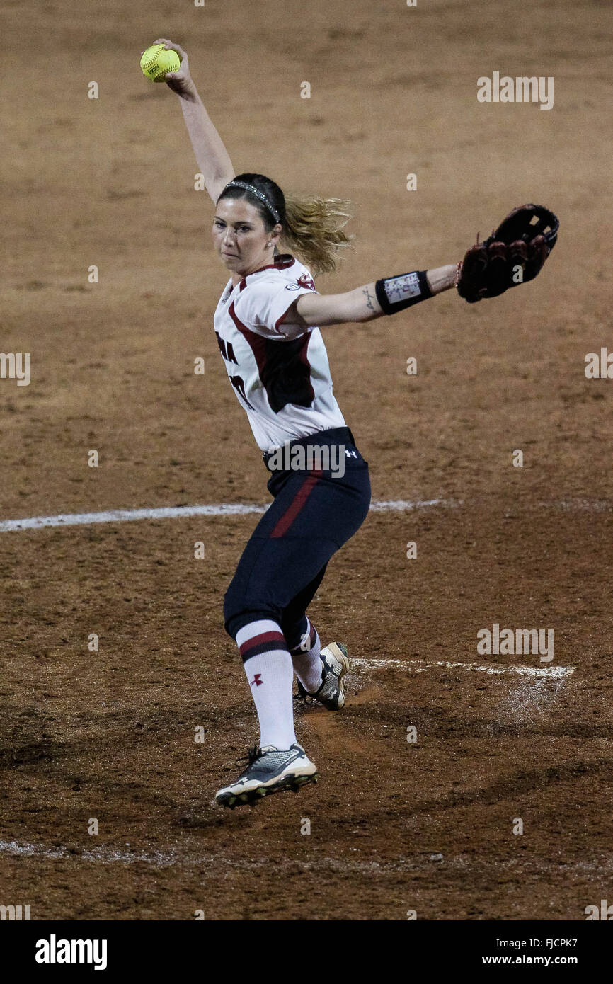 Columbia, SC, USA. 1st Mar, 2016. Jessica Elliott (10) of the South ...