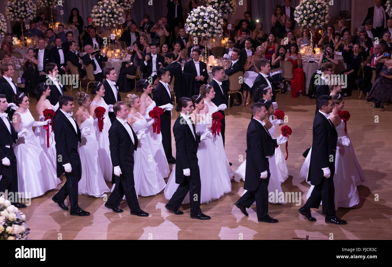 New York, NY USA - February 19, 2016: Debutante enter dance floor at ...