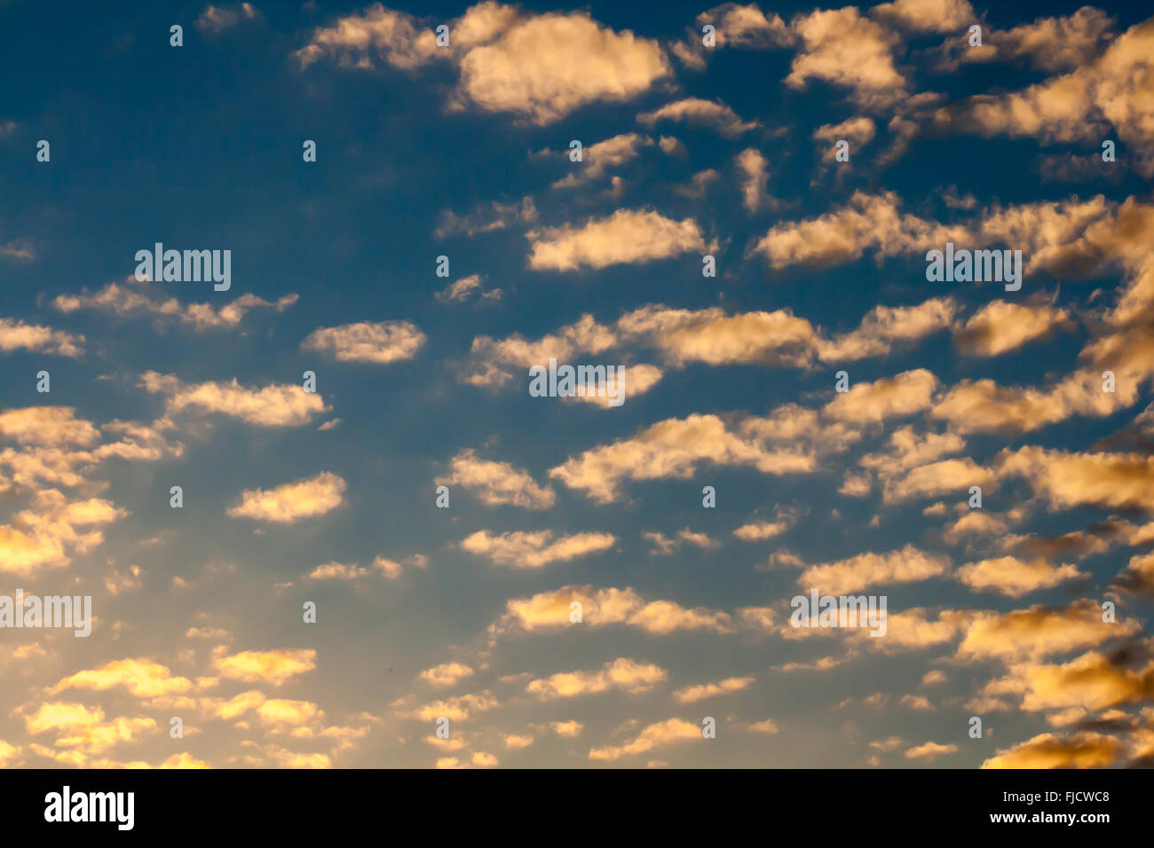 Gold clouds hi-res stock photography and images - Alamy