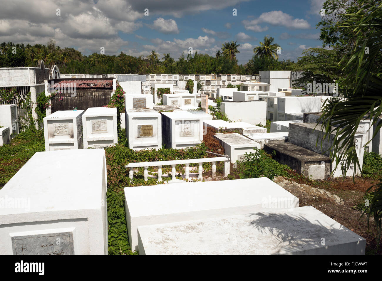 Iloilo, Philippines - February 16, 2016. Christian Graveyard in ...