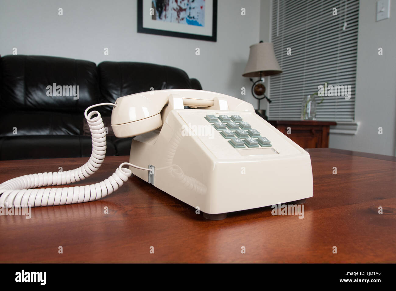 Classic telephone hi-res stock photography and images - Alamy