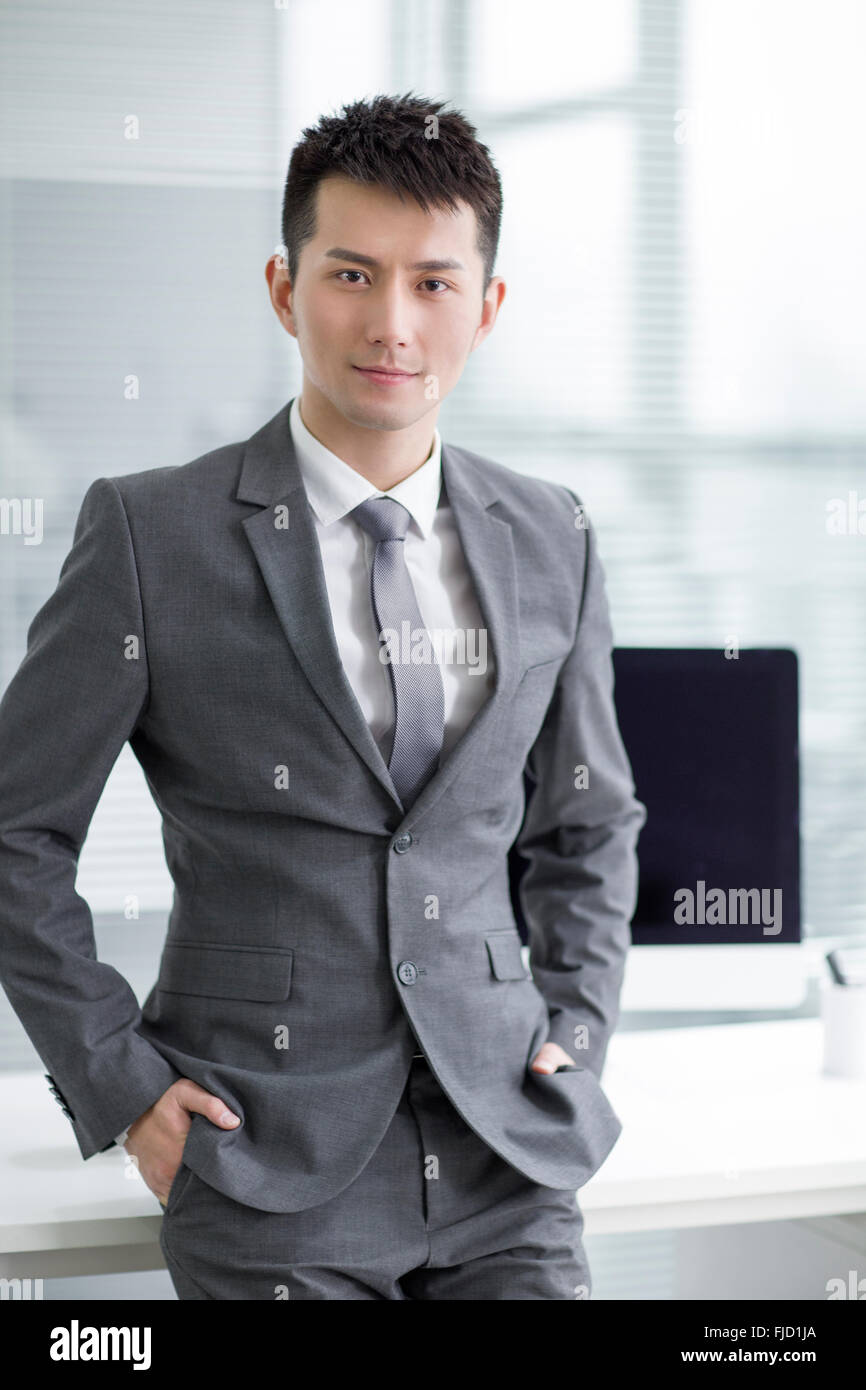 Portrait of Chinese businessman Stock Photo - Alamy