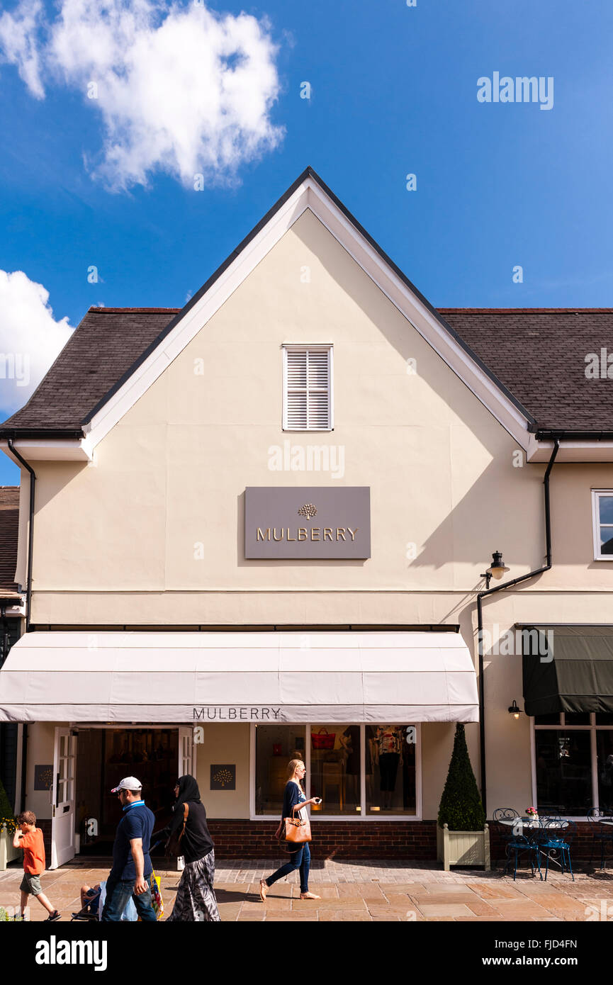 Mulberry store hi-res stock photography and images - Alamy