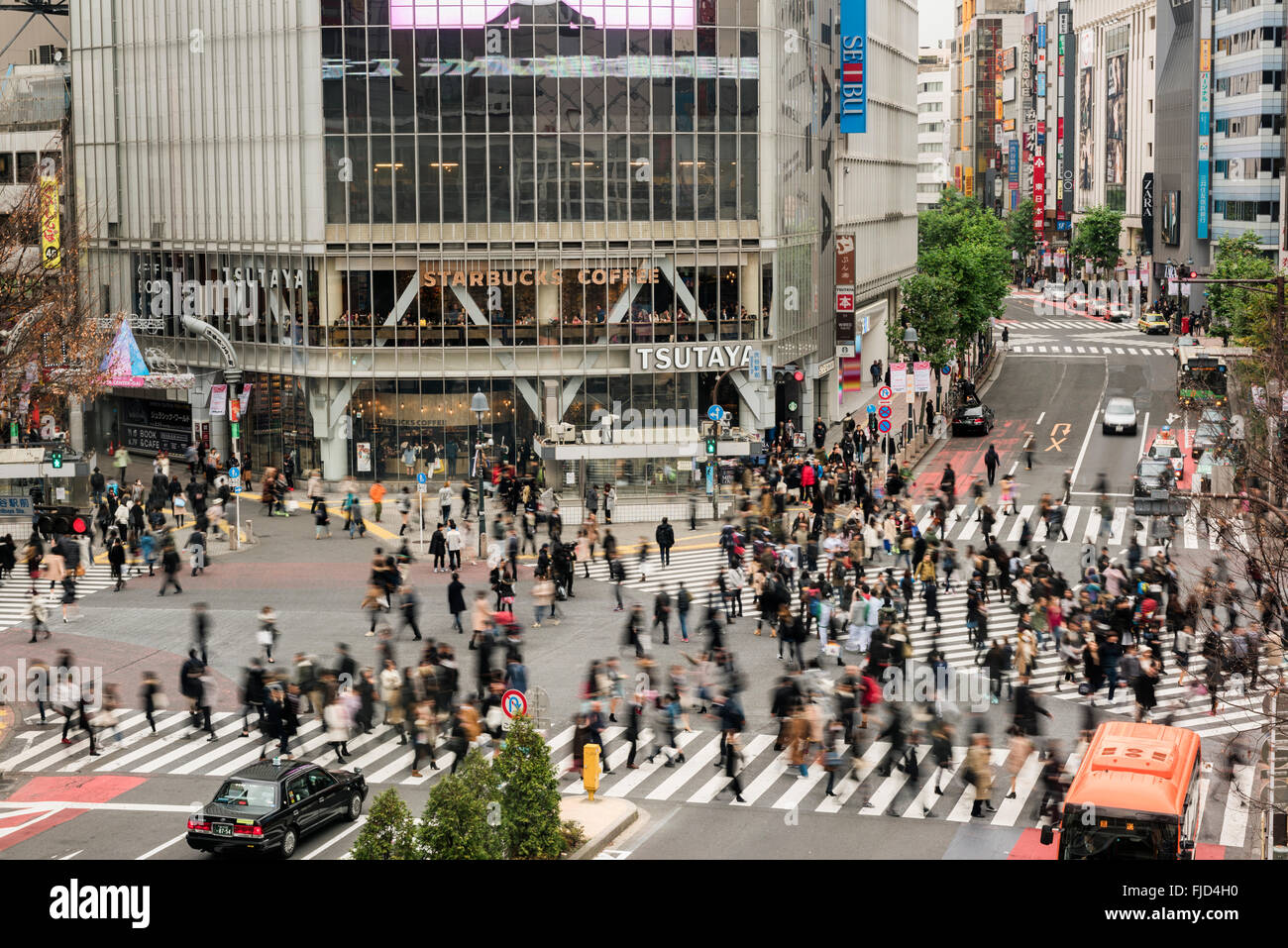 Famous Crossing In Tokyo, Best Street For Shibuya Crossing – TSAUXR