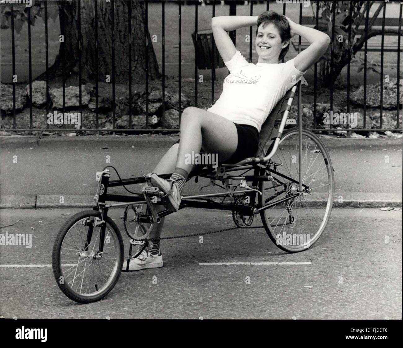 1972 - LN 1724 Look No hands! A new bicycle, called a recumbant has hit ...