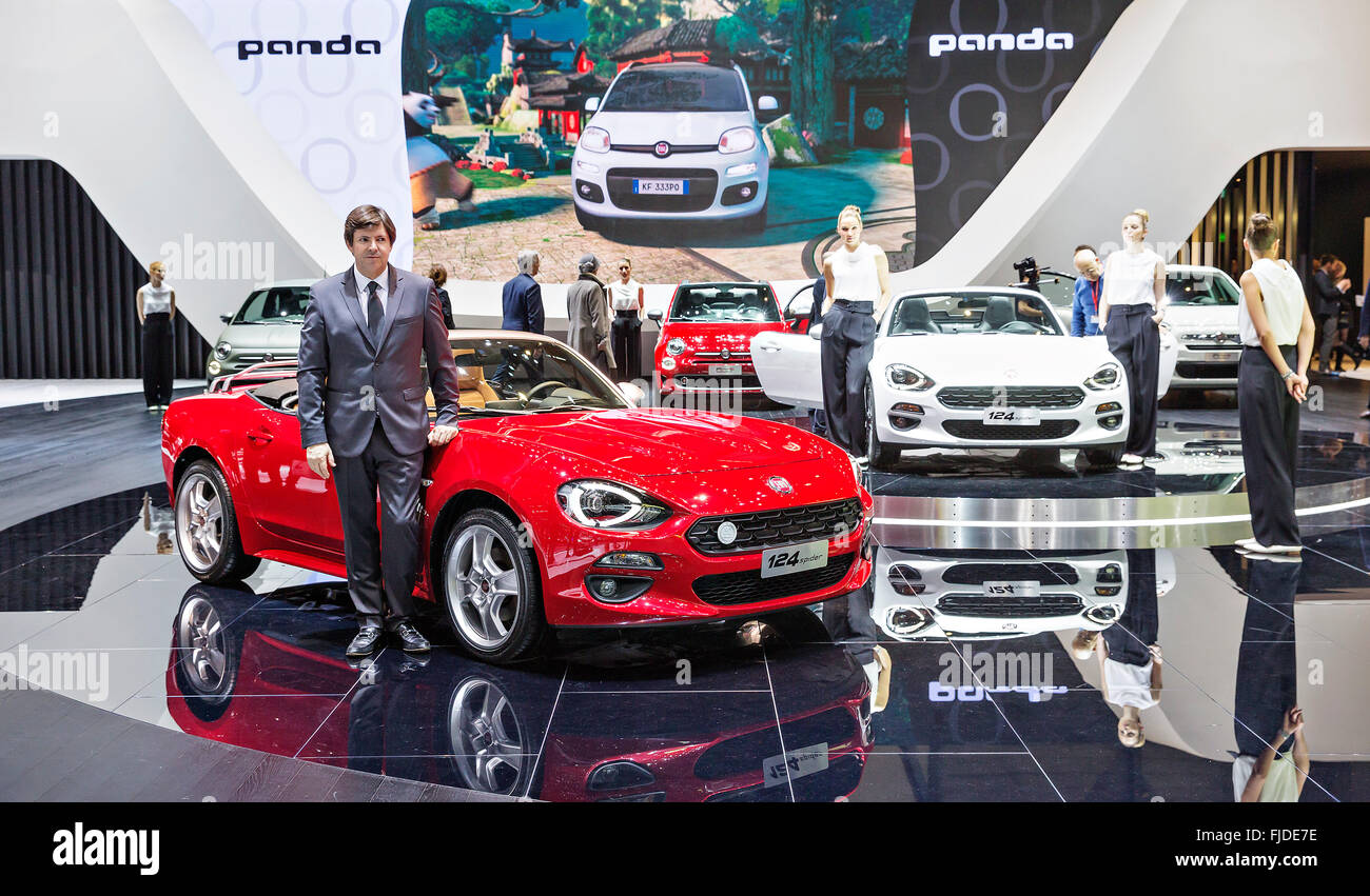 Fiat 124 spider hi-res stock photography and images - Alamy
