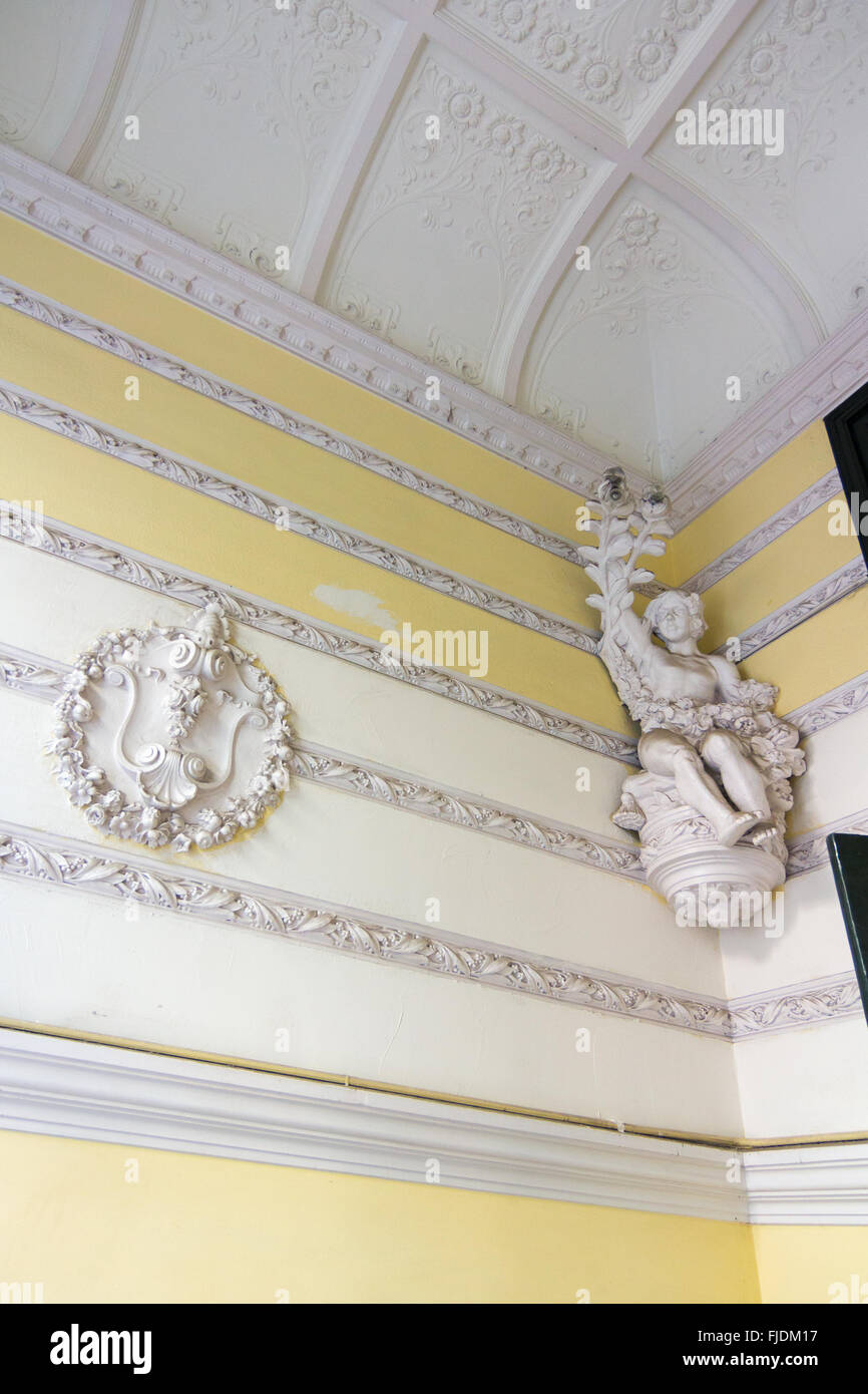 Artistic details in architecture hi-res stock photography and images ...