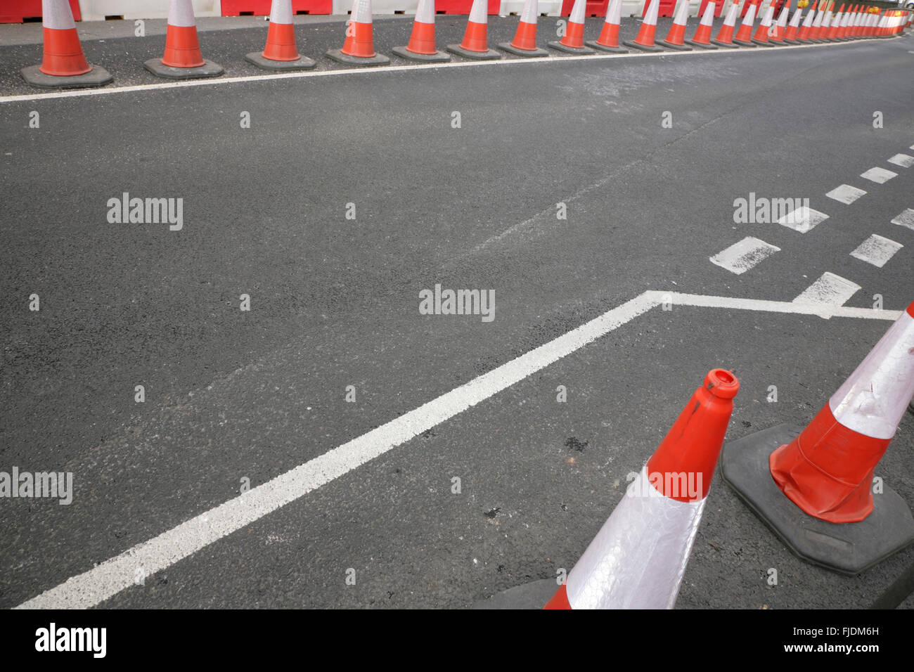 Highways cone hi-res stock photography and images - Alamy
