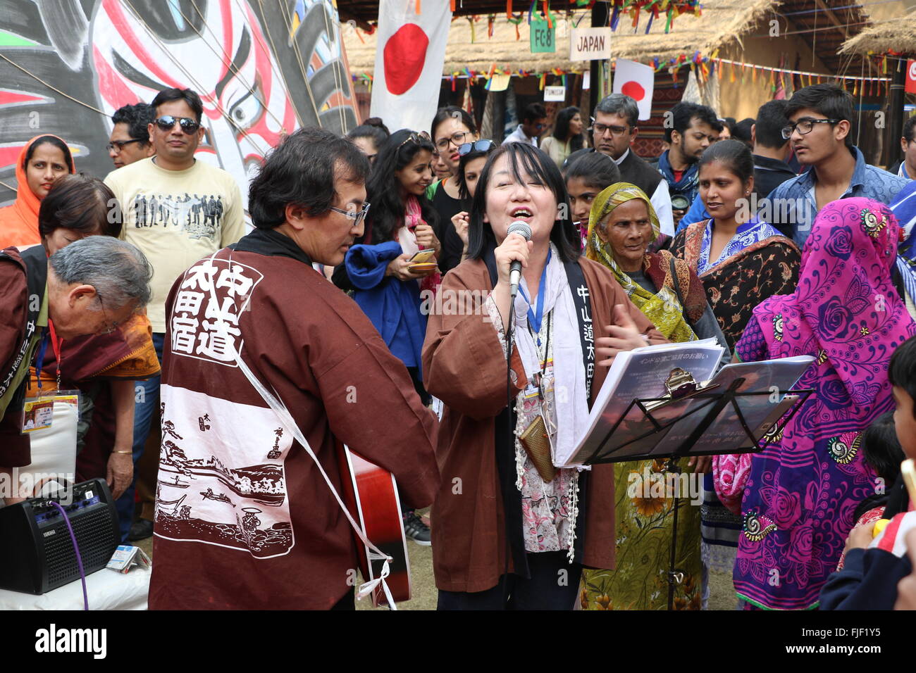 Japanese singer singing Stock Photo - Alamy