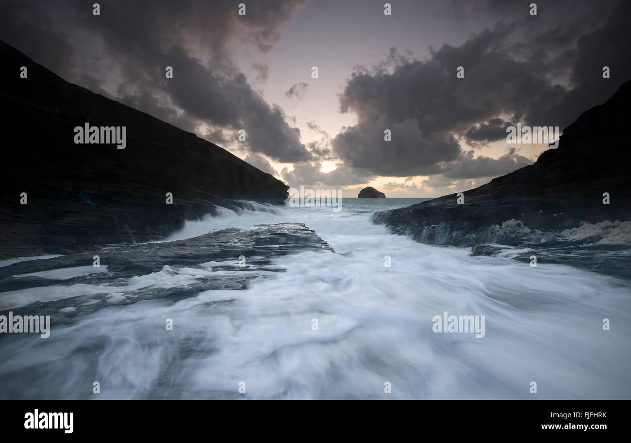 Trebarwith Strand, Cornwall, UK Stock Photo - Alamy