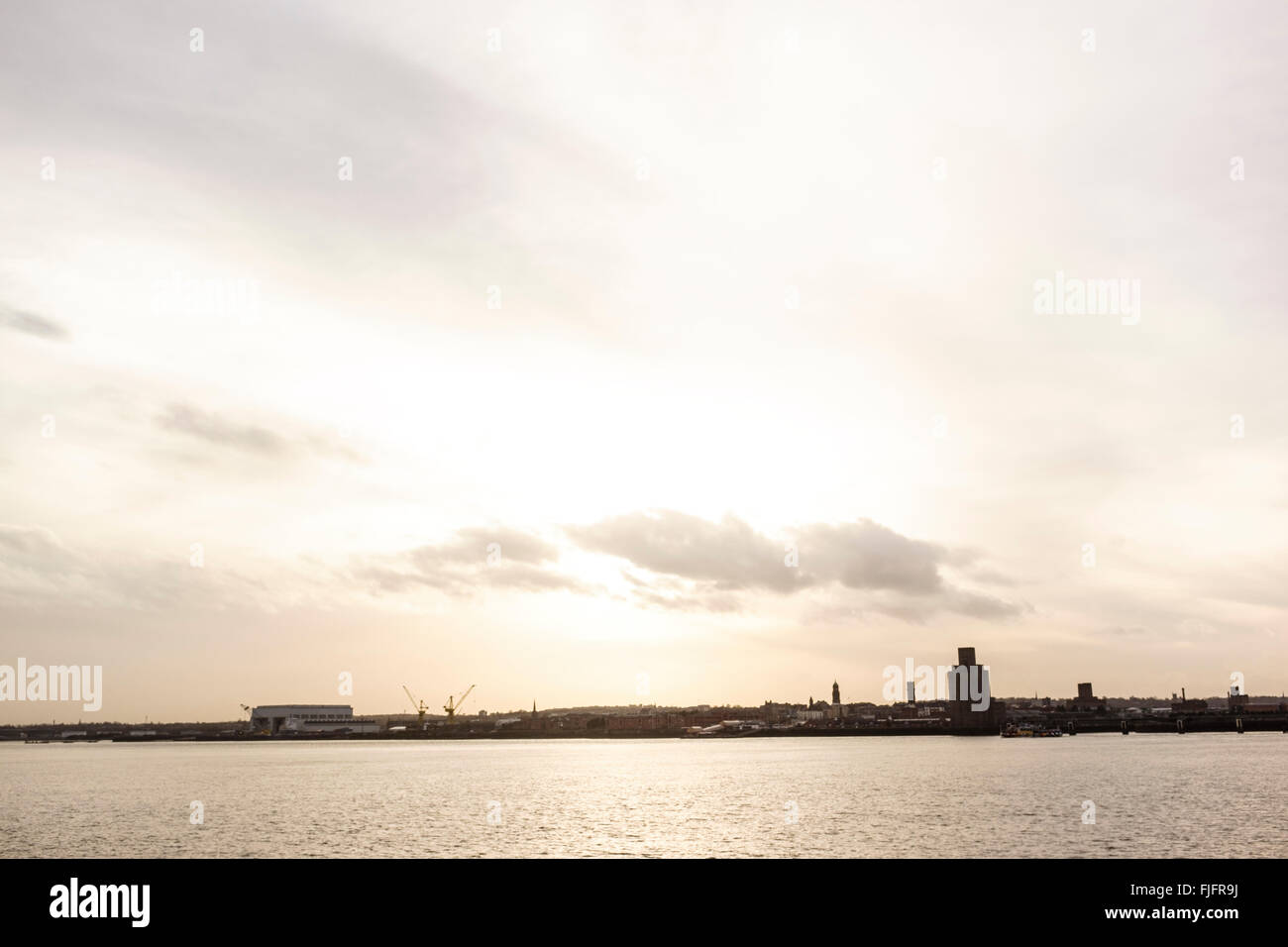 River Mersey looking south from Liverpool, Merseyside Stock Photo - Alamy